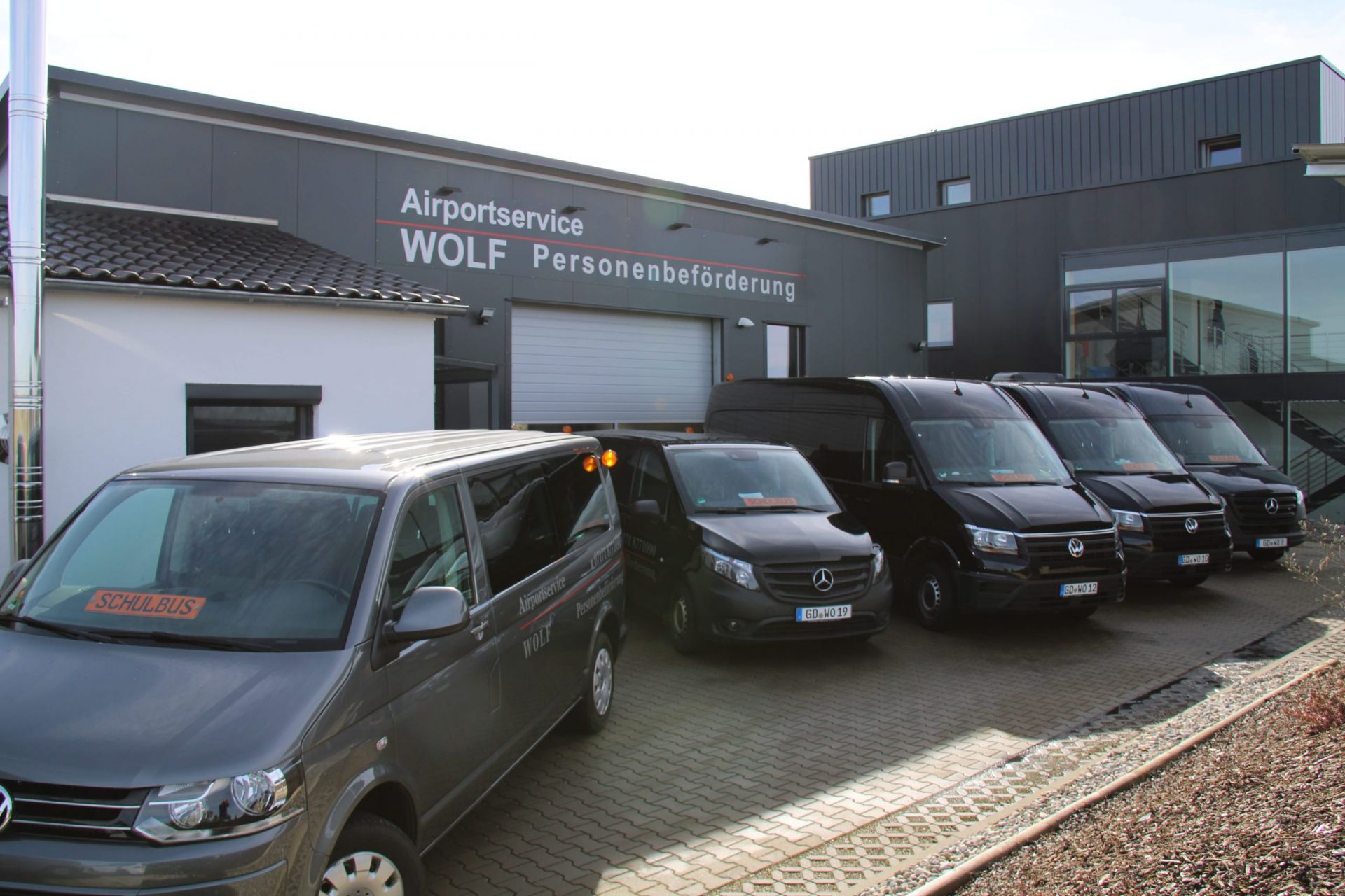 Wolf – Personentransfer